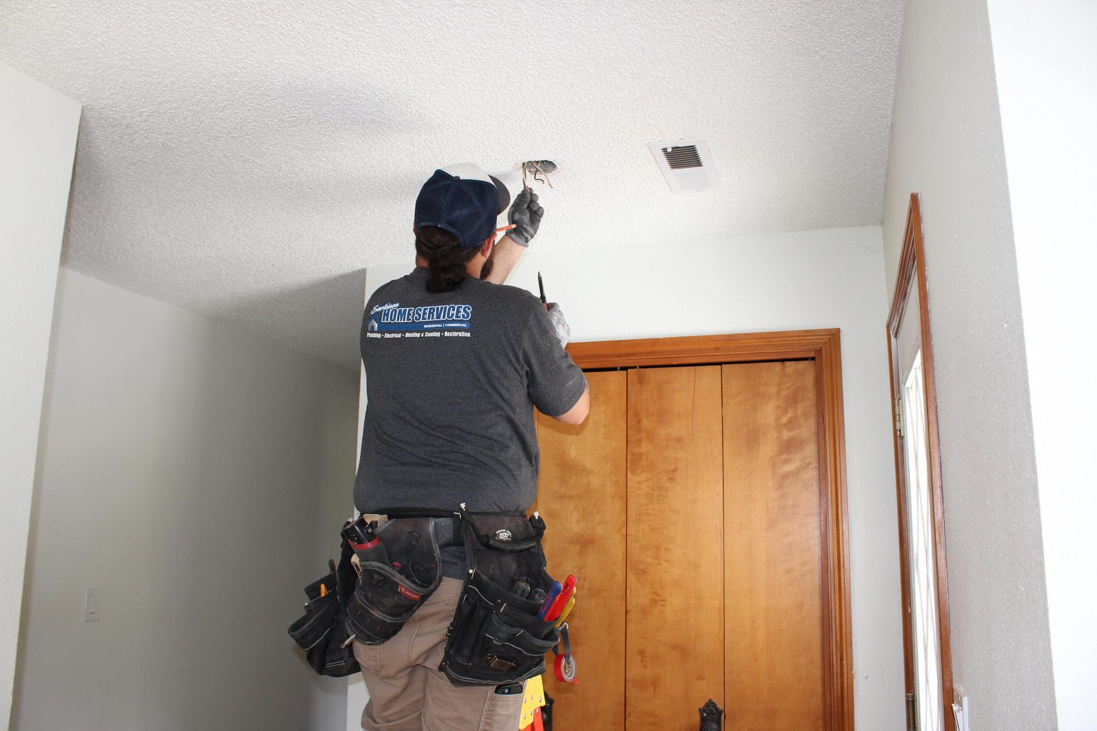 Electricians in Vancouver, WA - Residential & Commercial Electrical ...